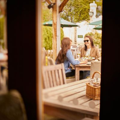 Bluebird Inn | Family friendly pub in Samlesbury Lancashire